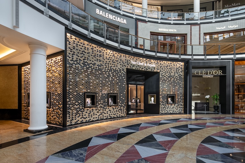 Van-Cleef-and-Arpels-moves-its-iconic-boutique-to-a-new-location-at-the ...