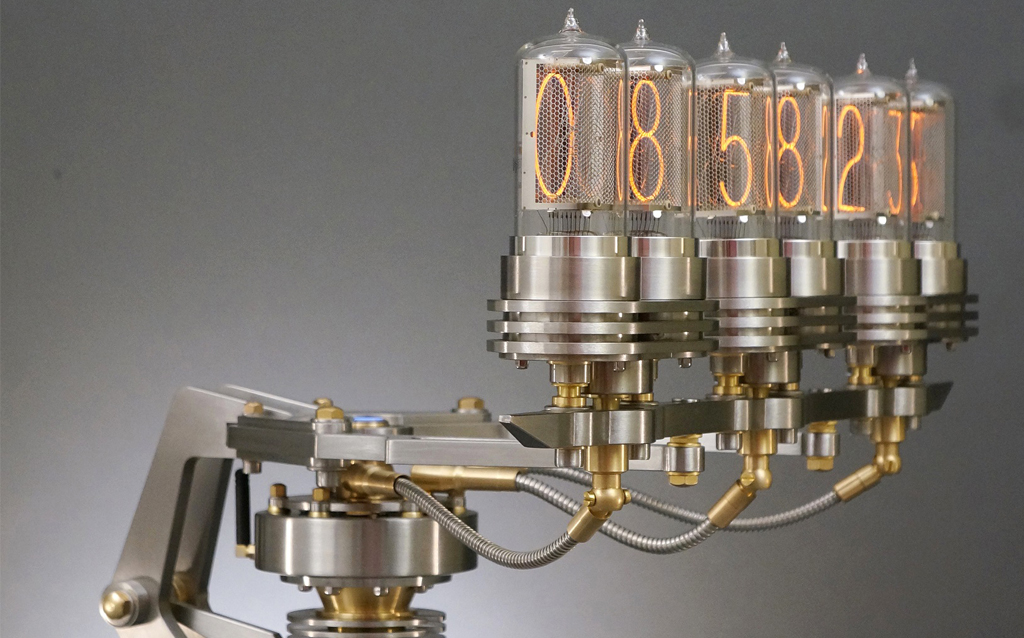 أعلنت Gallery MB&F M.A.D عن عرض آخر ابتكارات مجموعة Nixie Machine في ...